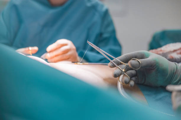 Suturing Mastery: Challenging Wound Scenarios – Suture Kit